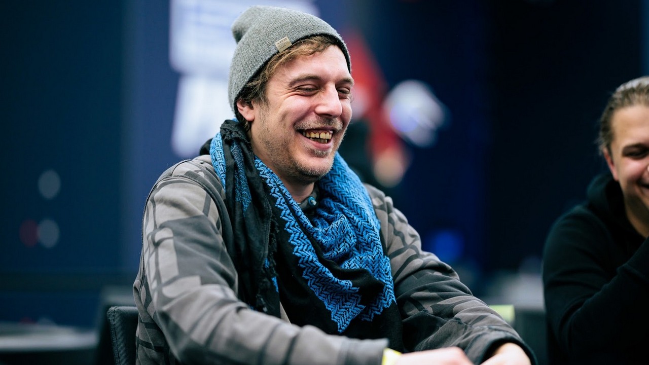 Bert Stevens Là Ai? Tay Chơi Poker Huyền Thoại Người Bỉ